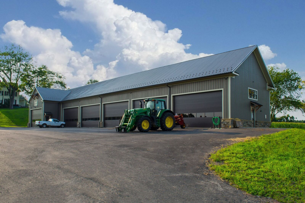 Egypt Farm Maintenance Building - Crisak
